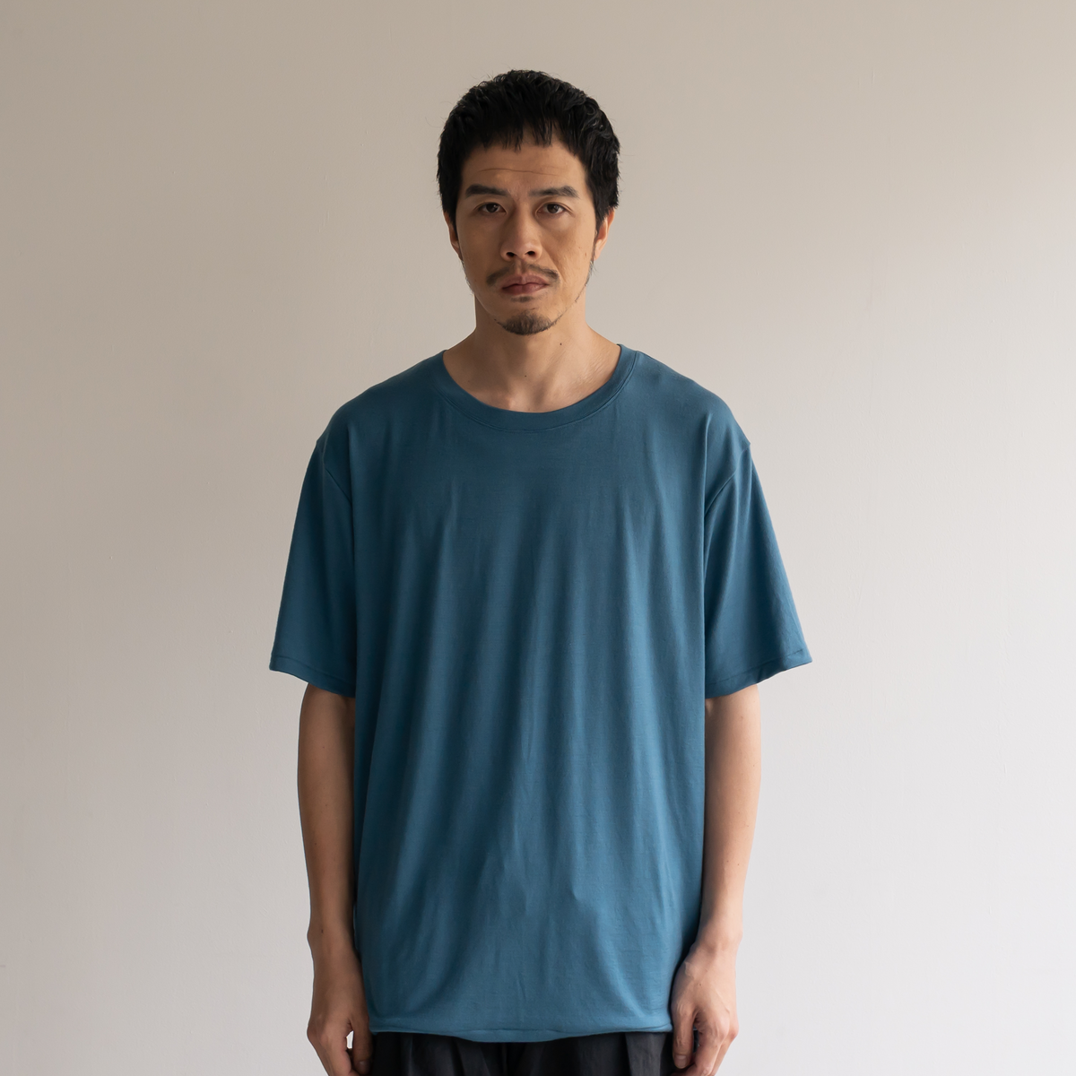 Mee × Tee blue